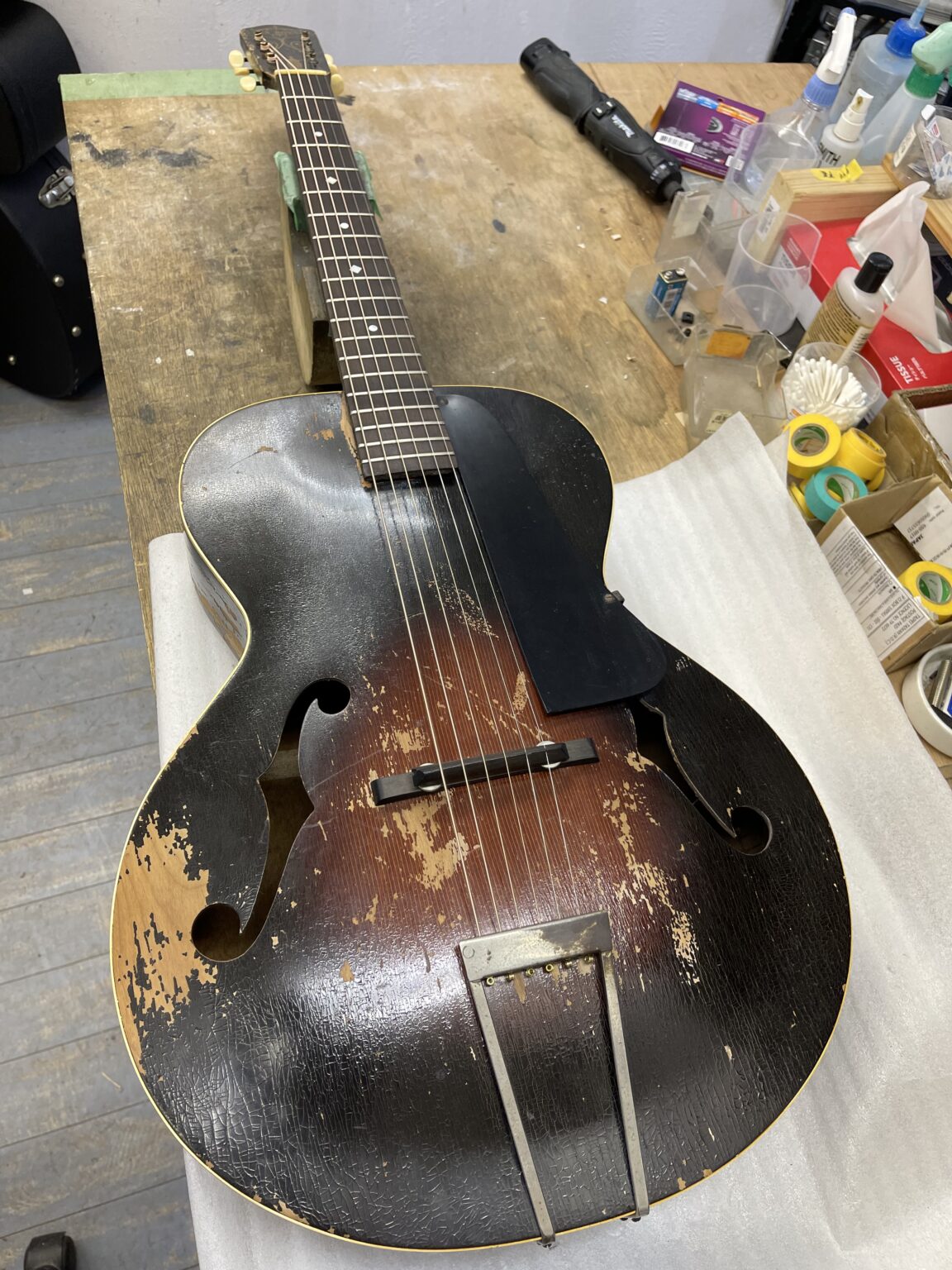 Rex Royal Archtop ネックリセット | Guitar works Roost